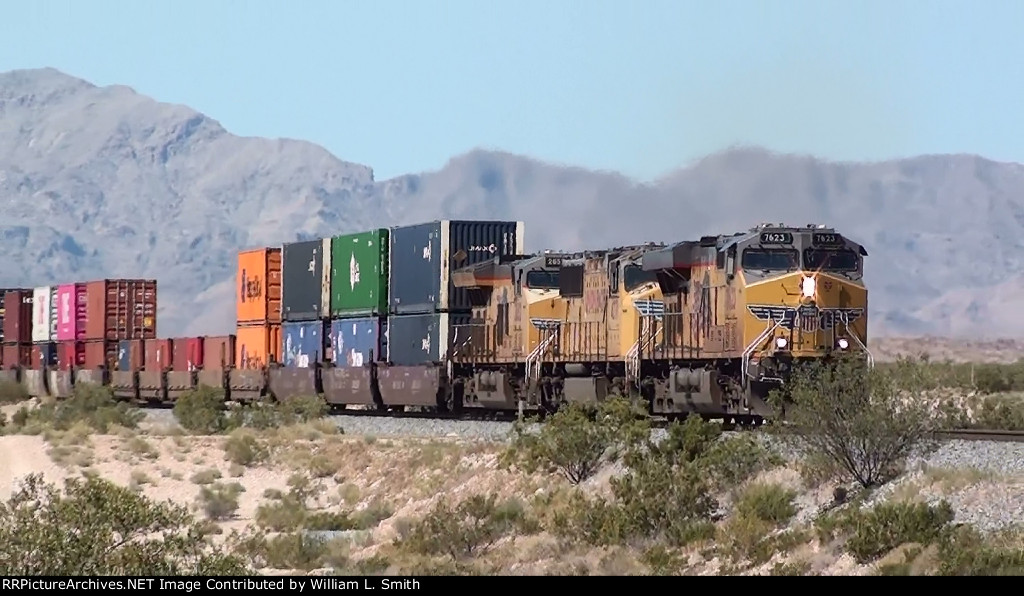 EB Manifest Frt at Erie NV -1